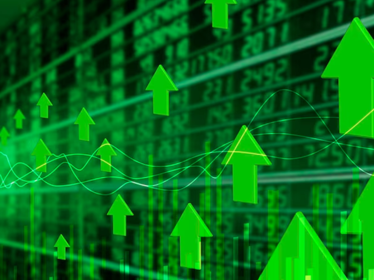 Nifty Bank Hits All Time High Buying In Heavyweights Spur Momentum