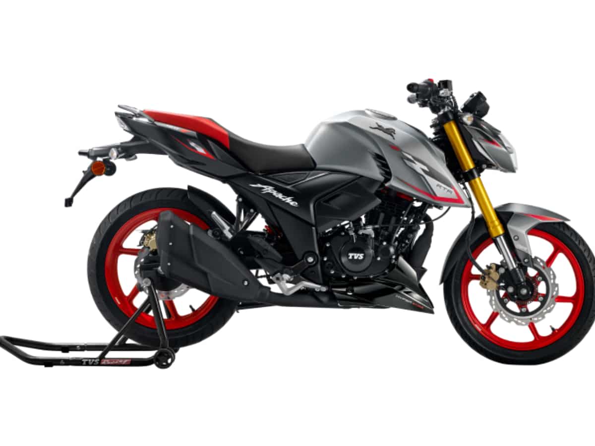 2025 TVS Apache RTR 160 launched in India with dual-channel ABS, new engine tune and features
