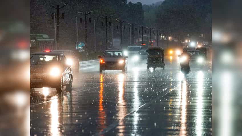 Delhi-NCR Weather Update: IMD issues 2-day yellow alert; rain ...