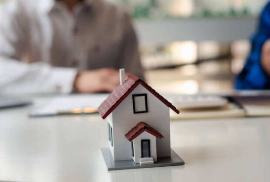 Home Loan Calculations: How you can save Rs 26 lakh and 5 years on Rs ...