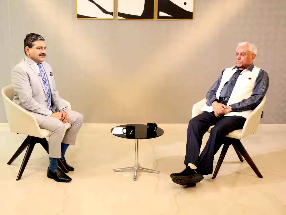 Zee Business Exclusive: Dr Subhash Chandra reveals mega Rs 2,200-crore ...