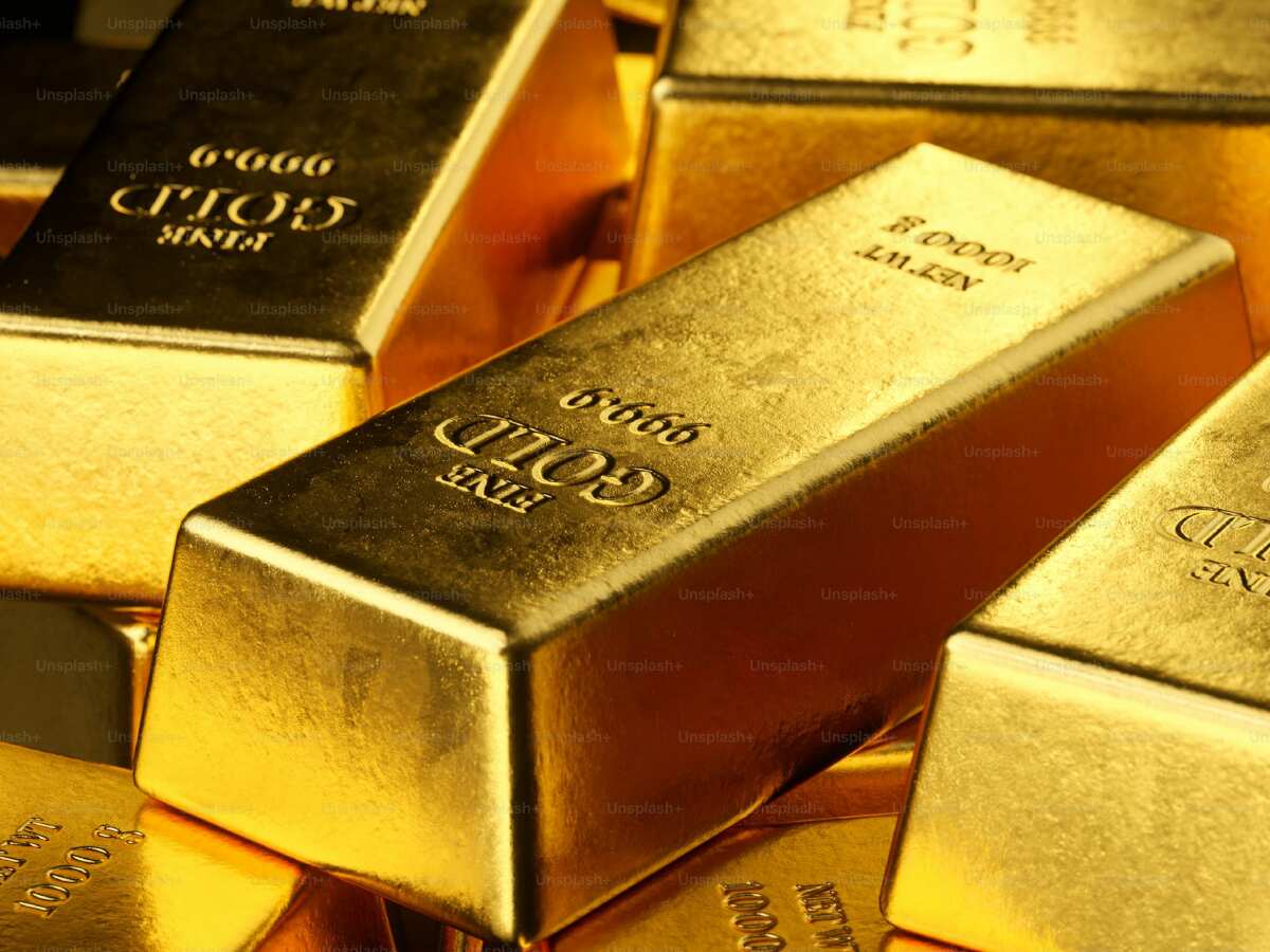 Gold and Silver Prices Today: Gold slips to Rs 99,200/10g, Silver down ...