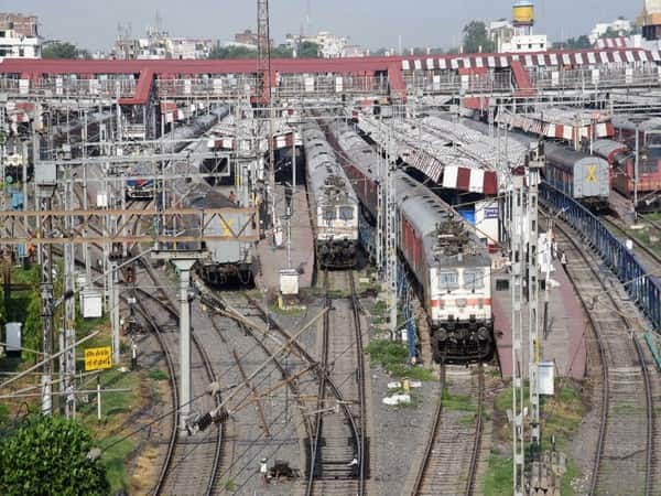 Railways to operate over 200 special trains for Ganpati Festival in ...