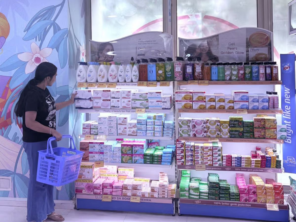 HUL rejigs top management, names Niranjan Gupta as next CFO; Ritesh ...