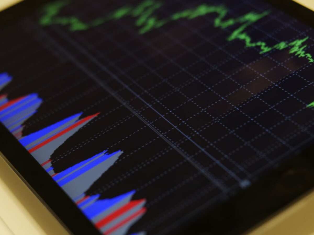 Pre-market Update: GIFT Nifty up 200 points; Sensex, Nifty to open ...