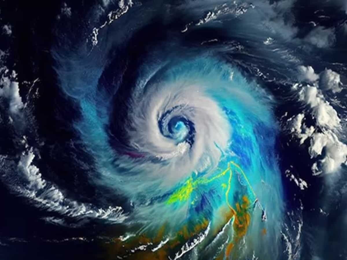 Cyclone Montha Landfall Update: 72 trains cancelled — See full list of ...