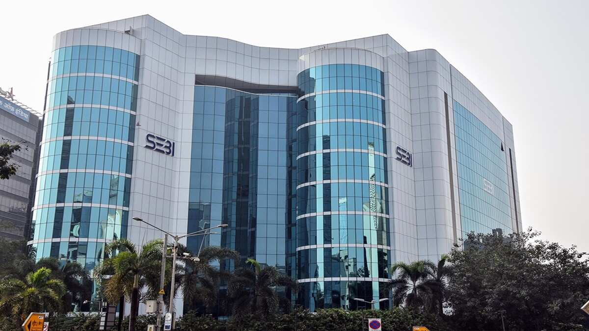 Digital gold vs physical gold: SEBI's clarification — What buyers ...