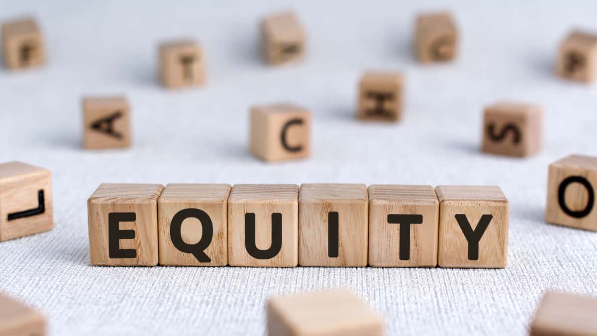 Private equity, venture capital deals count reach decade high of 1,761 ...