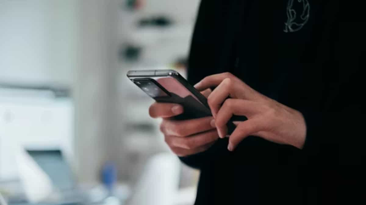 TRAI issues new guidelines for sale of foreign SIM/eSIM cards in IoT ...