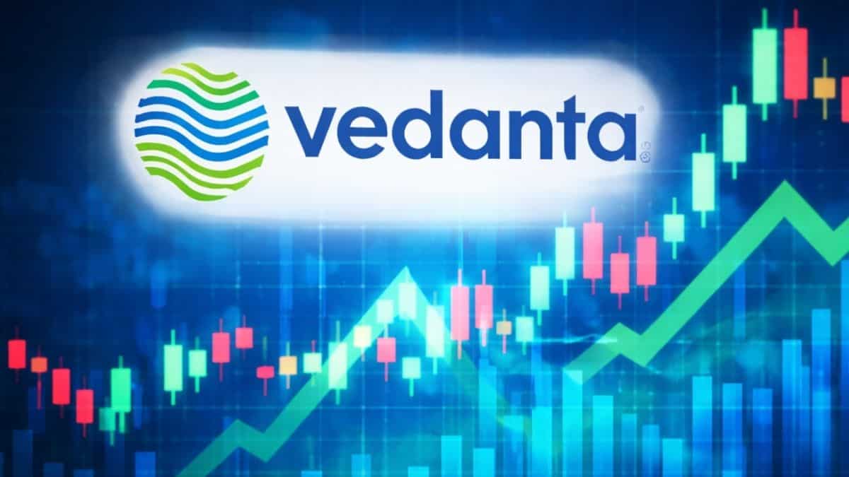 Vedanta share price hit 52-week high: Wait or BUY?