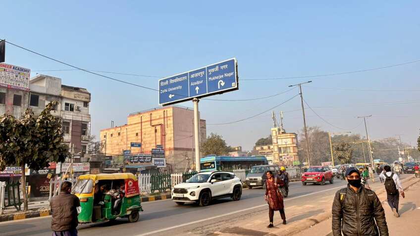 Delhi AQI Today: Air pollution persists in Delhi; several areas record ...