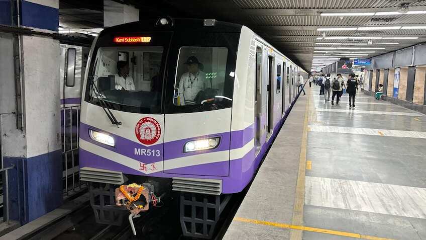 Good news for passengers: Kolkata to get 60 new-generation Metro trains ...