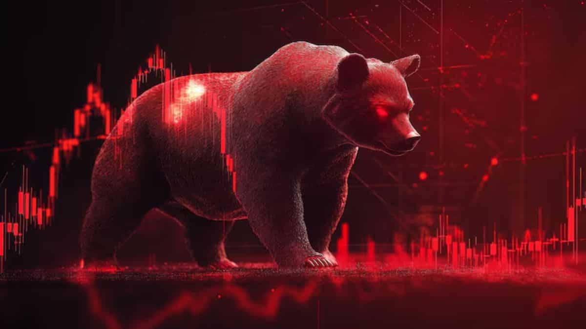 Closing Bell: Sensex ends 151 points lower, Nifty below 23,200 as IT ...