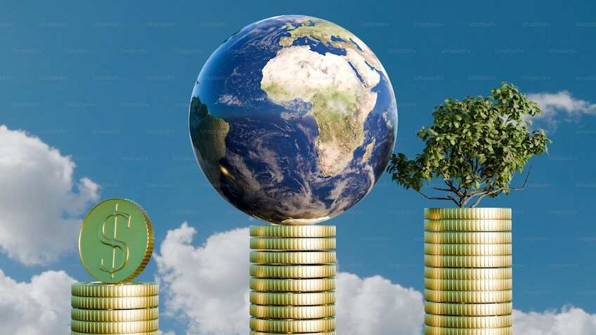 Should you add international funds to your portfolio? Key benefits ...