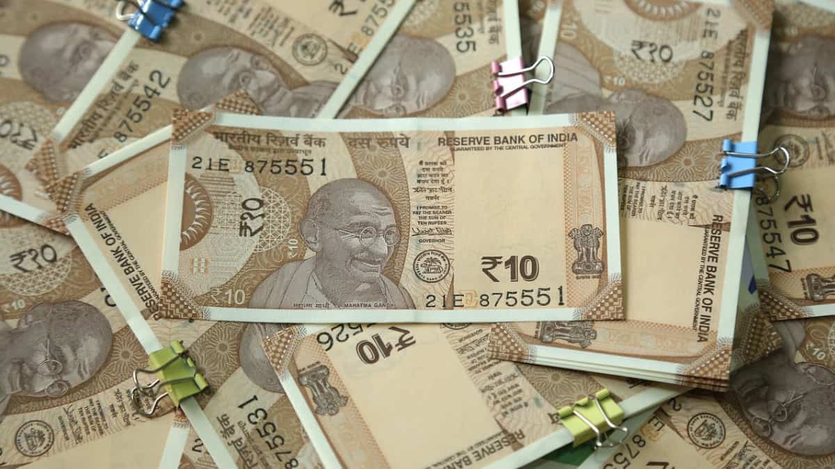Rs 20 Lakh Lump Sum Vs Rs 20,000 SIP For 20 Years: Which can build a ...