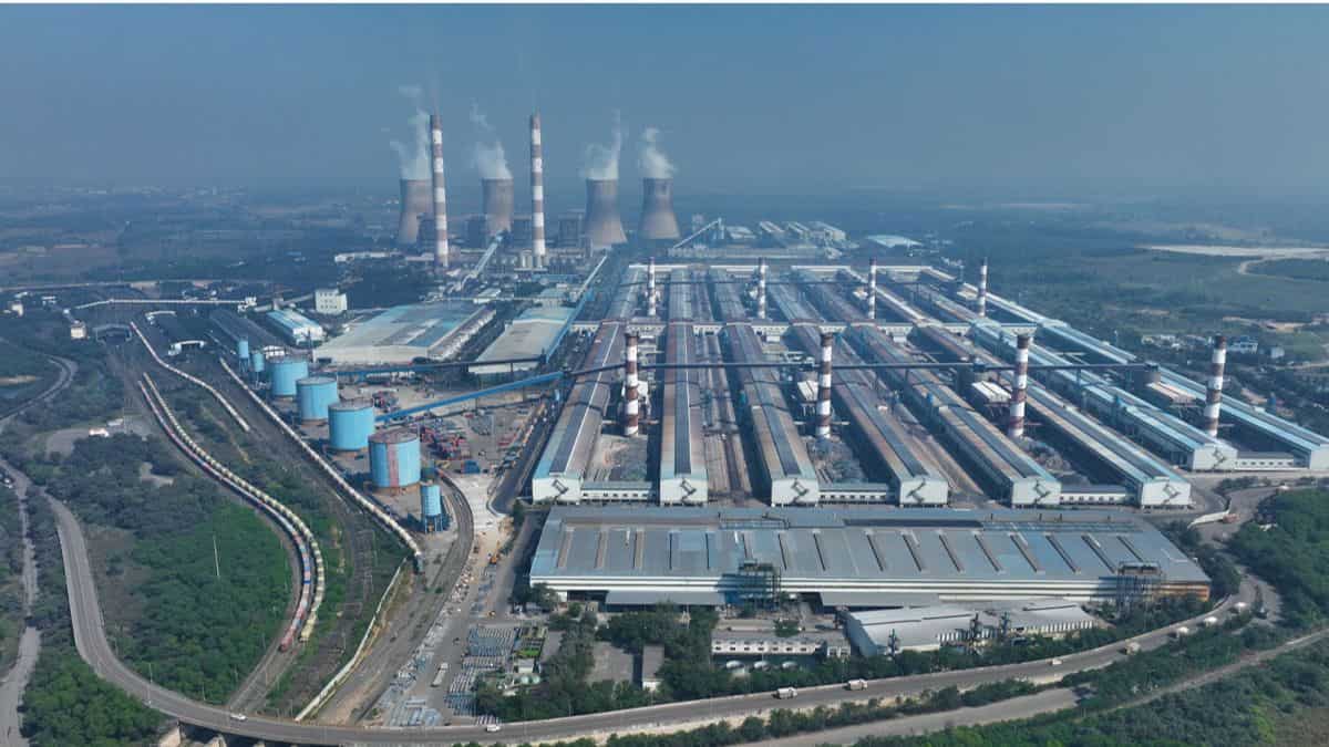BUY Vedanta Aluminium Metal after demerger? CLSA bets on aluminium ...