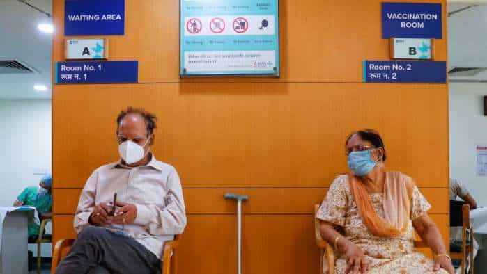 Here’s why switching health insurance policy to maximise health ...