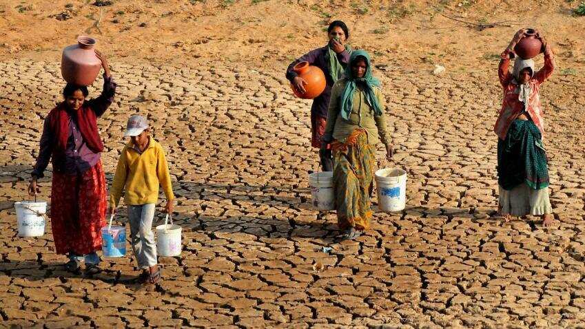 266 districts in 11 different states are drought affected in 2015-16 ...