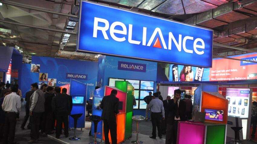 Reliance Communications Q4 net profit falls 22% | Zee Business