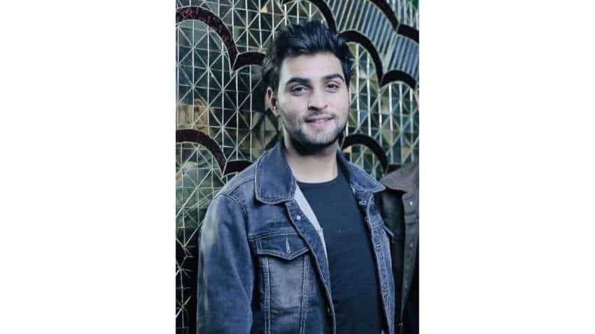 Social Media Has Opened Up New Avenues For Us Celebrity Makeup Artist Arjun Verma Zee Business