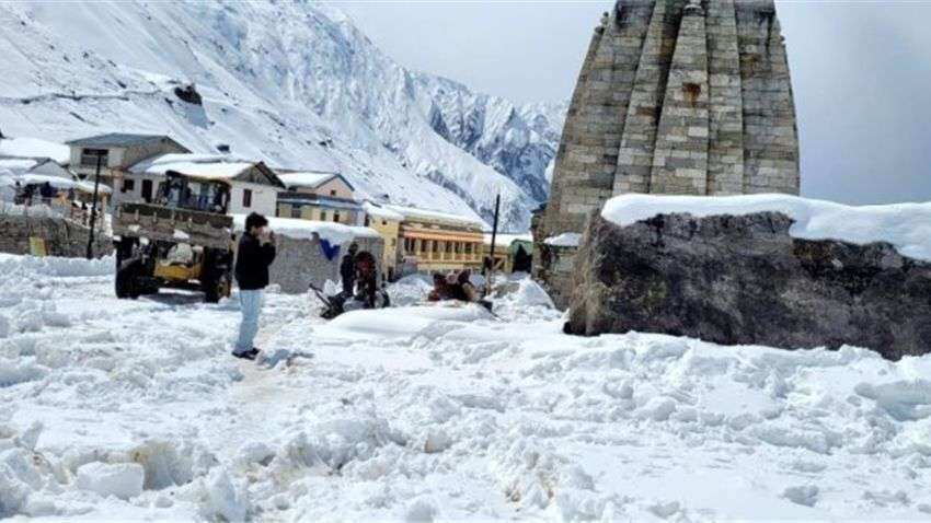 Kedarnath yatra registration suspended amid rain, snowfall | Zee Business
