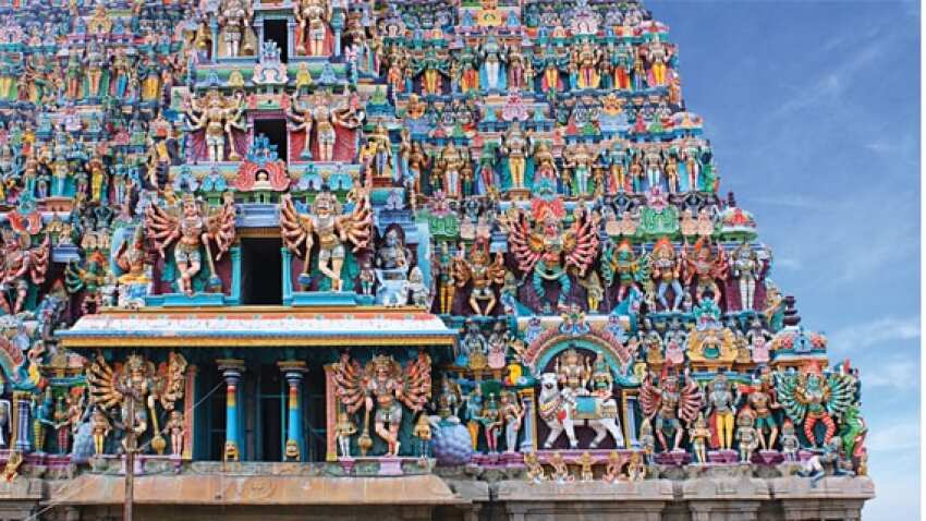 Chithirai Thiruvizha 2023: Devotees attend procession ceremony at ...